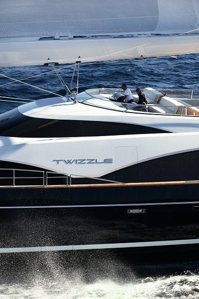 Yacht TWIZZLE, Royal Huisman | CHARTERWORLD Luxury Superyacht Charters